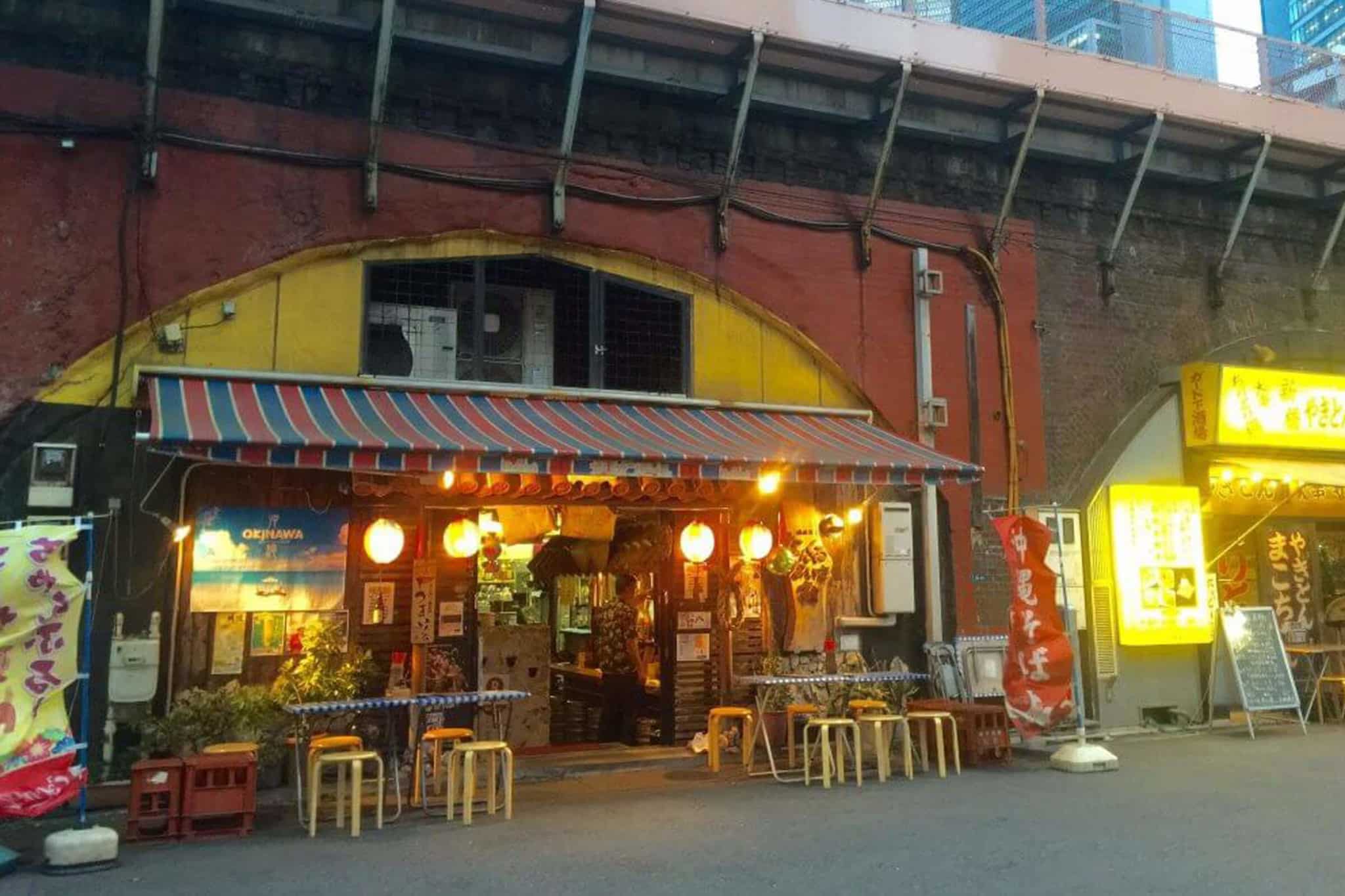 shinbashi_tour_-_restaurant | Arigato Travel