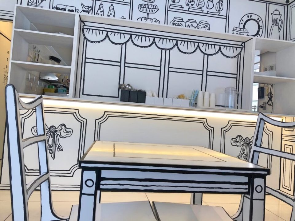 2D-cafe-interior-Tokyo-Shin-okubo | Arigato Travel