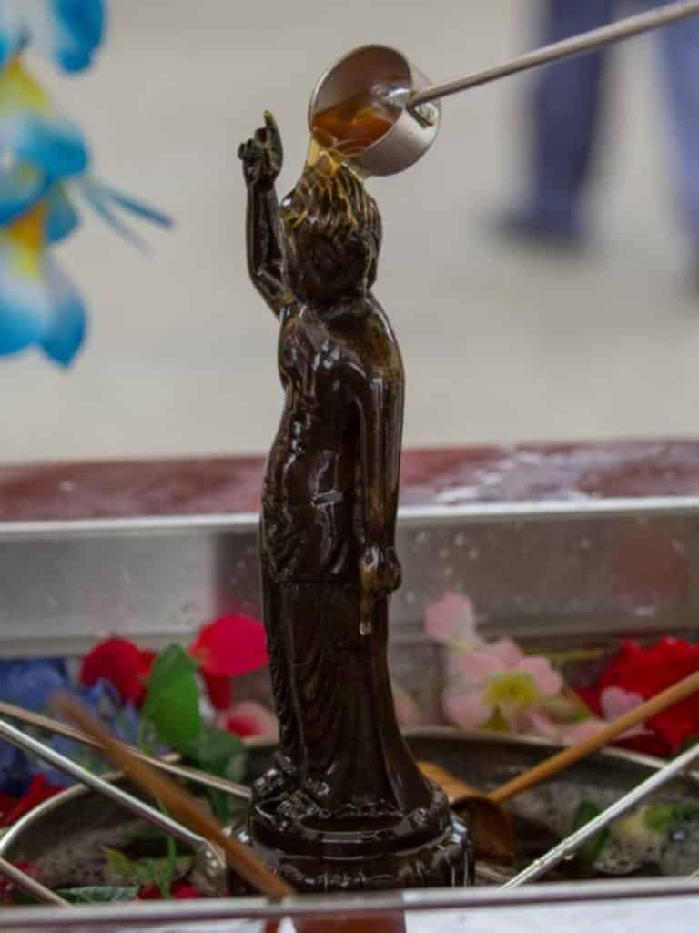 10 reasons why you should visit Japan during the Spring season ...