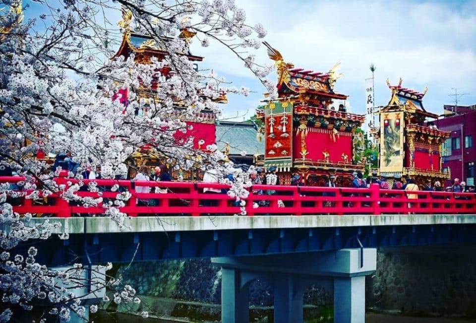 10 reasons why you should visit Japan during the Spring season ...