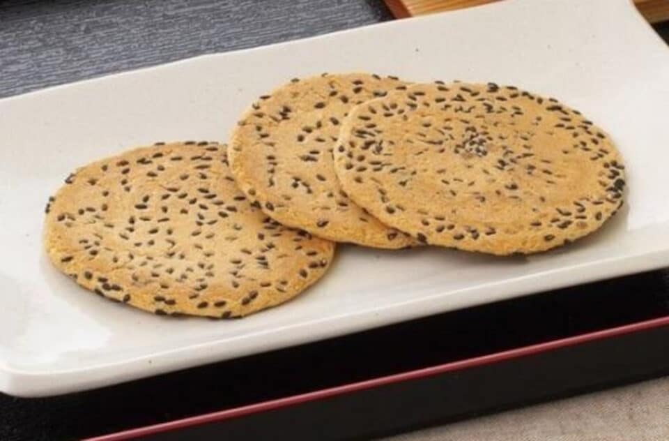 Senbei: bite into the wonderful world of Japanese rice crackers ...