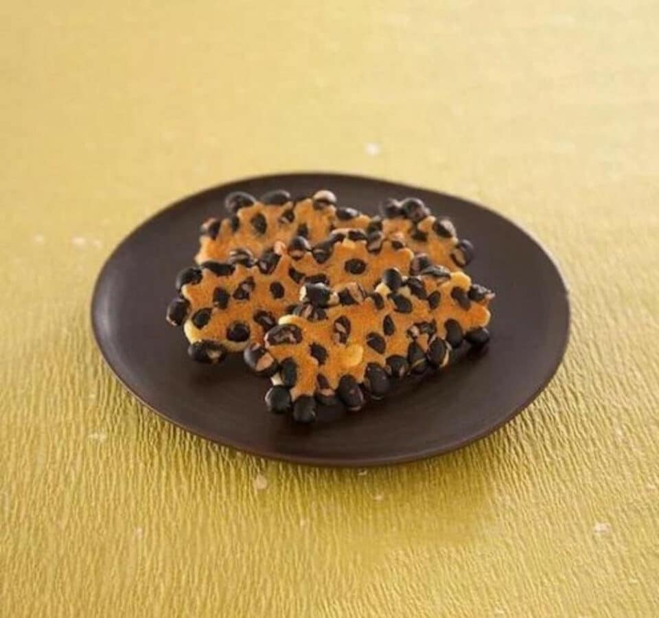 Senbei: bite into the wonderful world of Japanese rice crackers ...