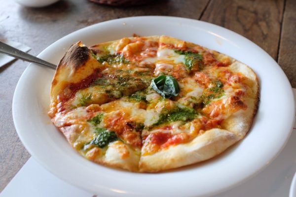 Pizza in Japan: From Traditional Classics to Modern Innovations ...