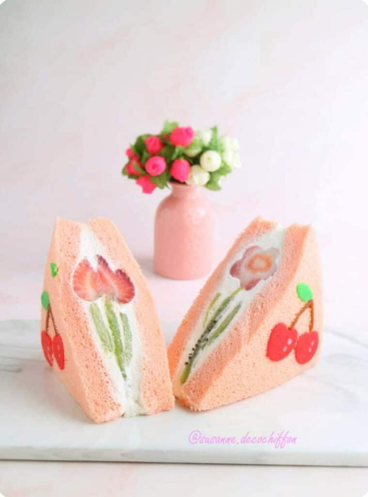Have A Fruit Sandwich? Simple, Creamy, Fruity and Amazing Sando ...