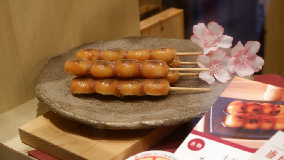 2026 Daytime Hanami (Cherry Blossom) Tour: Osaka | Arigato Travel
