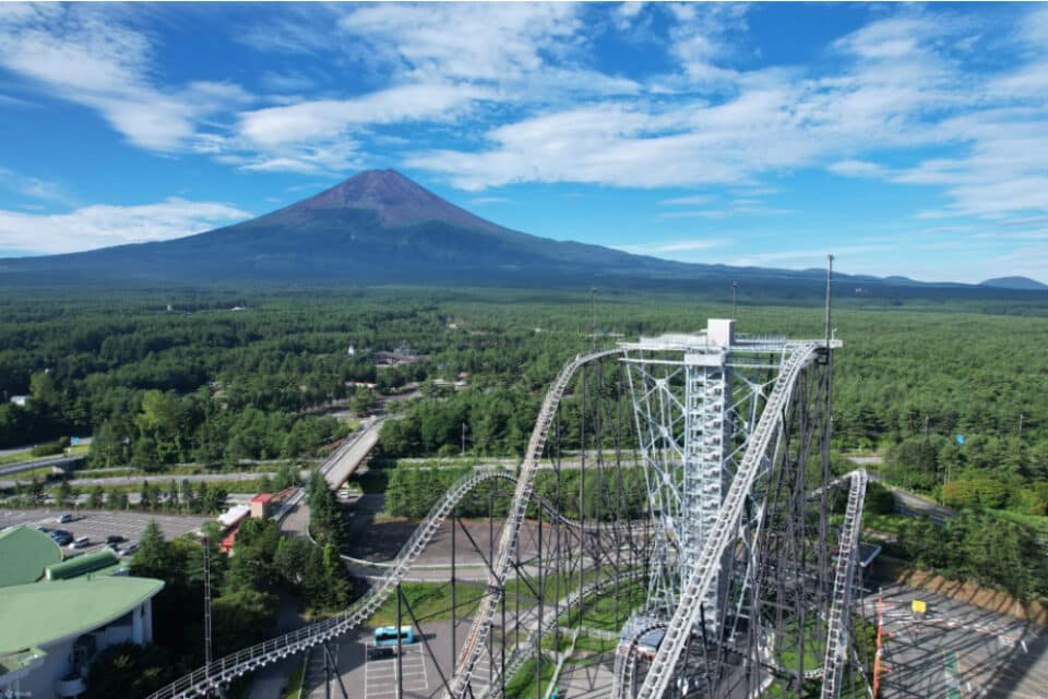 Enjoy Japan’s Summertime with Amusement and Water Parks